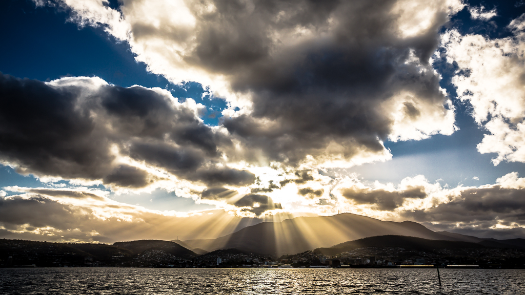 Hobart Photographer | Tony Lomas